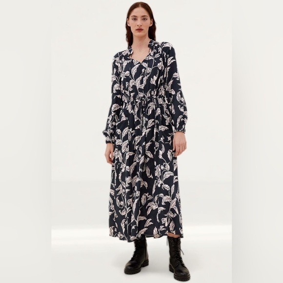 MARKS AND SPENCER AUTOGRAPH | Dresses | New Marks And Spencer Autograph ...